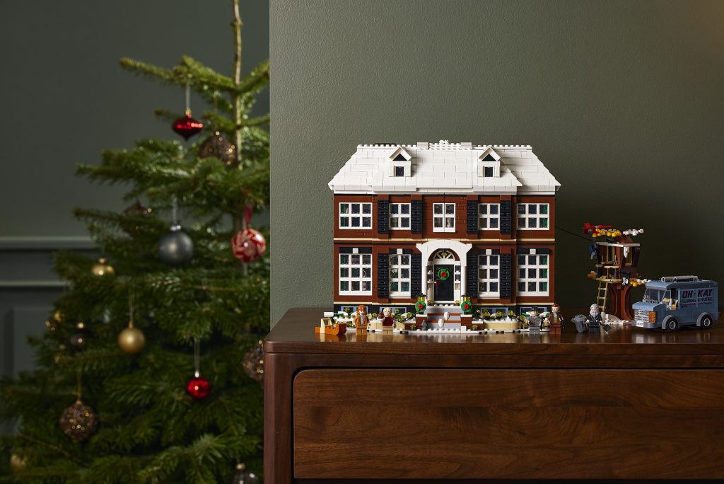 LEGO IDEAS 21330 Home Alone: L’annonce officielle – Brickmitri